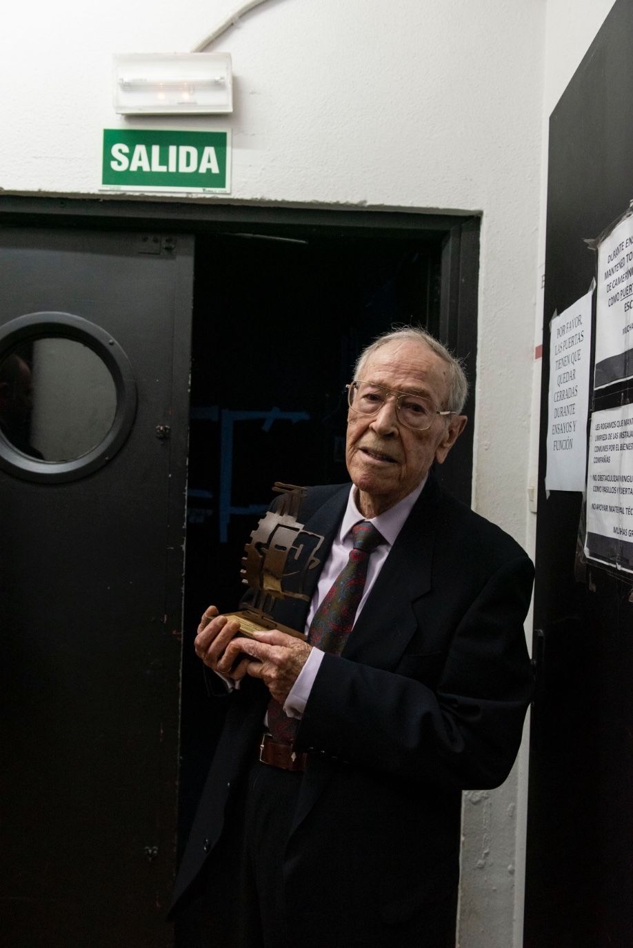 CLAUDIO RODRÍGUEZ IN MEMORIAM: "LA GENTE NOS CONOCE POR LA VOZ, PERO ...